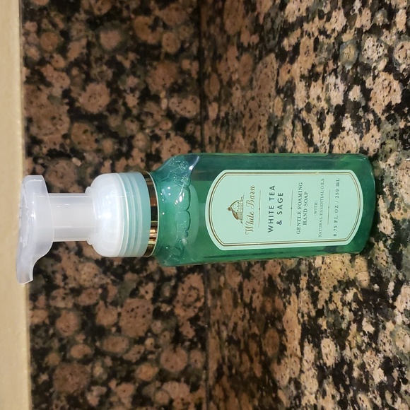 White Barn | Bath & Body | White Barn White Tea Sage Gentle Foaming ...